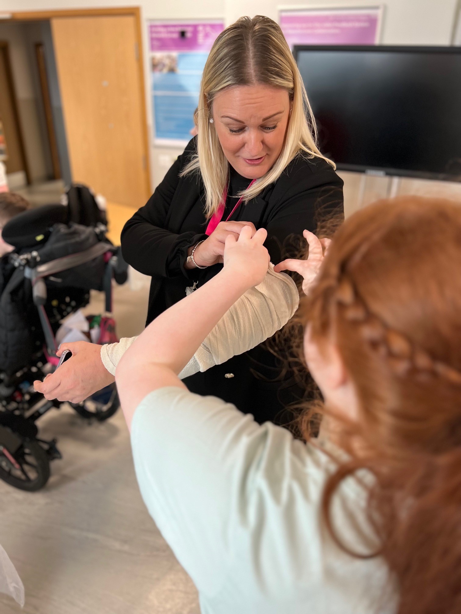 Students from Frederick Holmes get the Med Shed Experience - Hull ...